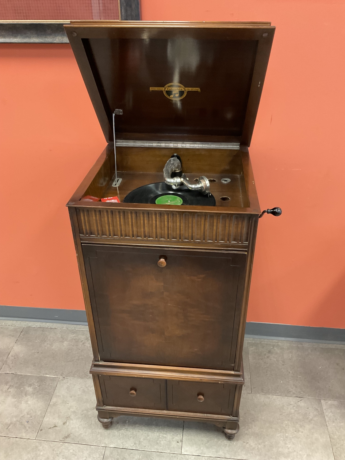 Columbia 650 phonograph Viva Tonal 1920's W/ 3 album book - Online Shop ...